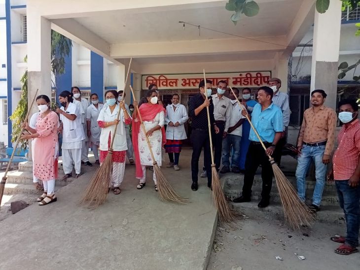 Pledge of cleanliness to avoid infection and also tell the right ways ...