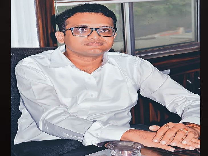 Ajay Katesaria, who was Satna collector for one and a half years ...