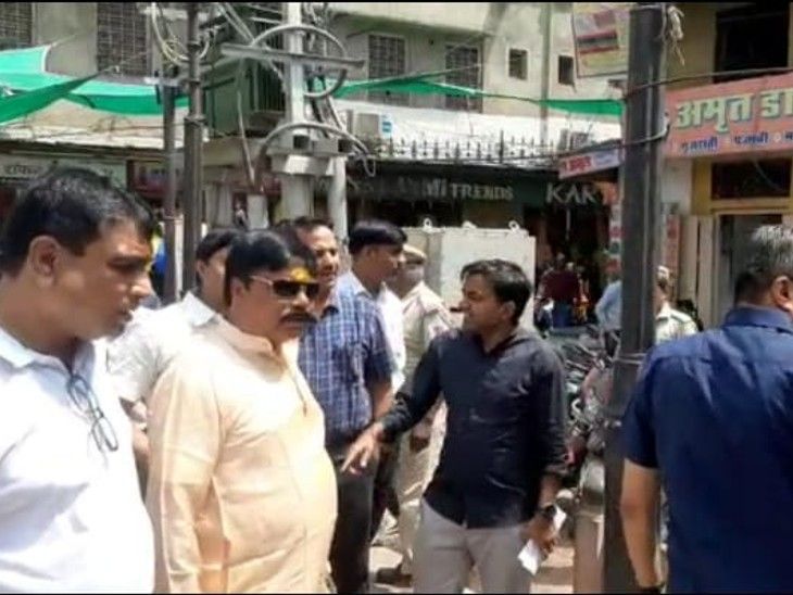 Demand not to make parking in Manak Chowk, the resting place of ...