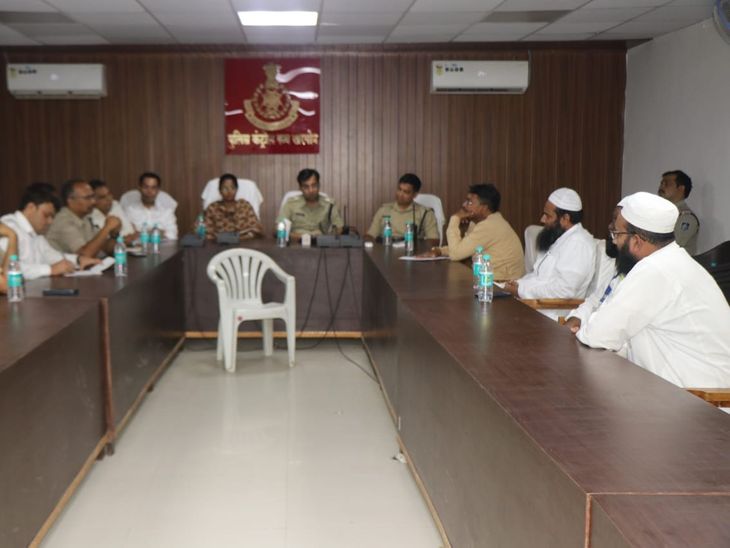 The religious leaders came forward for peace in Khargone, agreed to ...