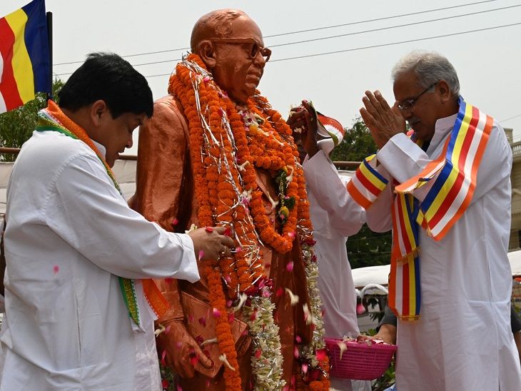 Chief Minister's new announcement: 20 feet high statue of Dr. Ambedkar ...