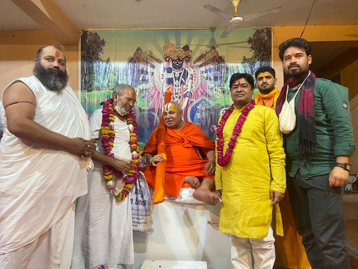 Pipadvaracharya Baba Balram Das worshiped, said after Ayodhya, now ...