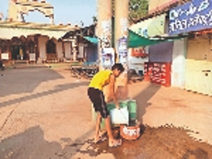 Peepla Group kept water tanks for the helpless animals, people are ...