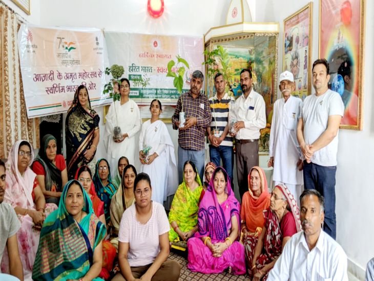 Rally taken out with the message of environmental protection, in Kajra ...