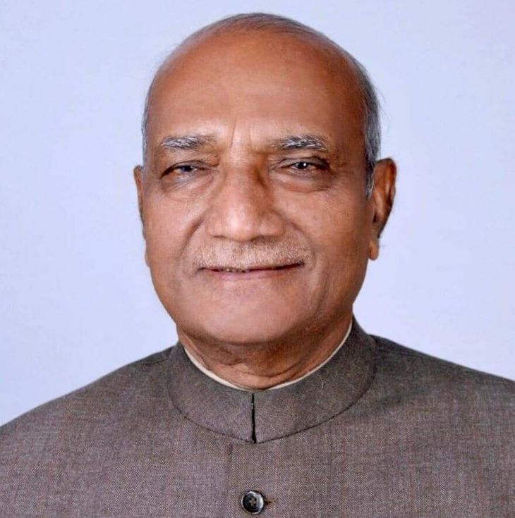 Harivansh Sahay, 4 time MLA and one time MP, supporters bid farewell ...