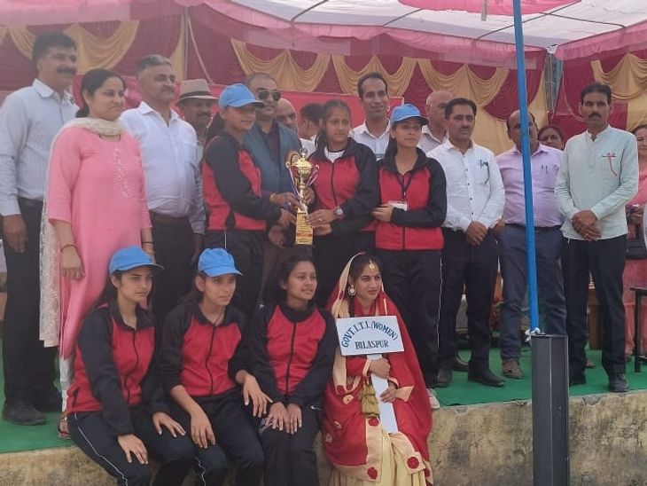 ITI district level sports competition concludes in Bilaspur | फोक डांस ...