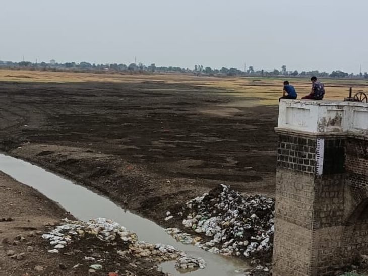 Jamonia Dam is also breaking due to less rain, water is not being ...