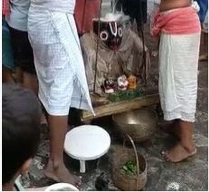 Mass bath in ancient Jagannath temple, Manyata temple of Rama's aunt ...