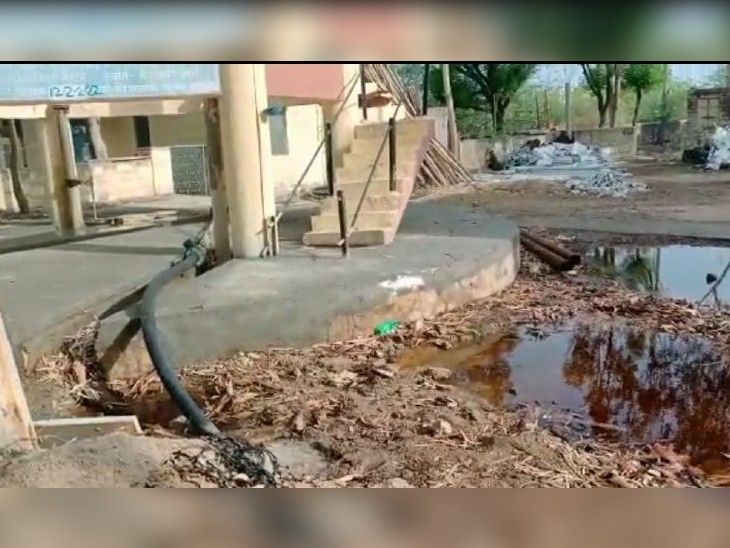 Waste drinking water in Rajasthan's Marwar Junction | मारवाड़ जंक्शन ...