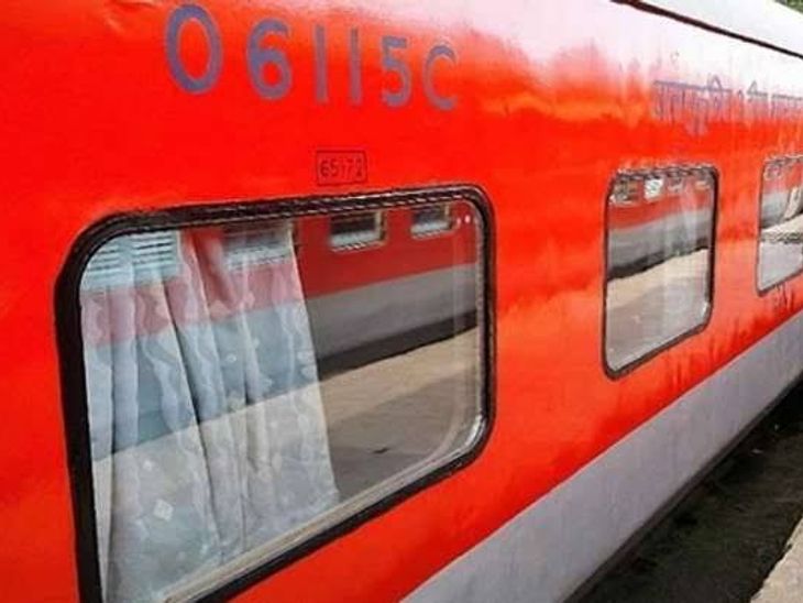 One third AC coach will be temporarily installed in Nanda Devi AC train ...