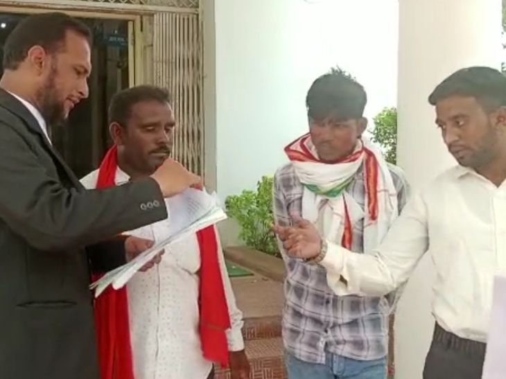 Due to similar names of Sakharam and Sevakram, a farmer growing crops ...