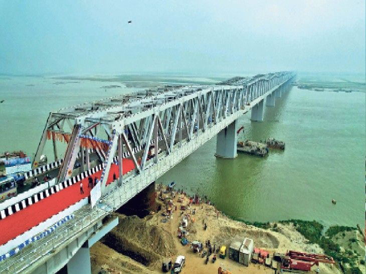4 new bridges of 22 lanes are being built ... the length of Patna will ...