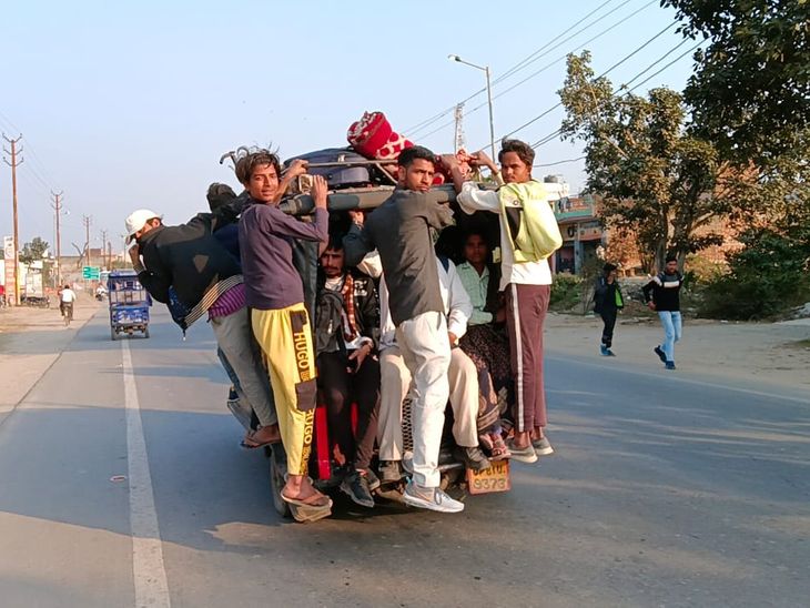 Duggar vehicles do not follow traffic rules in Hasanpur Offering a ...
