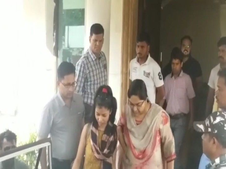 ED files charge sheet, mining department officials will open Raj ...