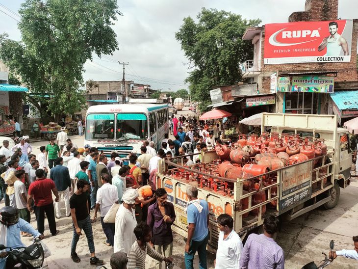 There was shouting among the passengers on the bus, the accident ...
