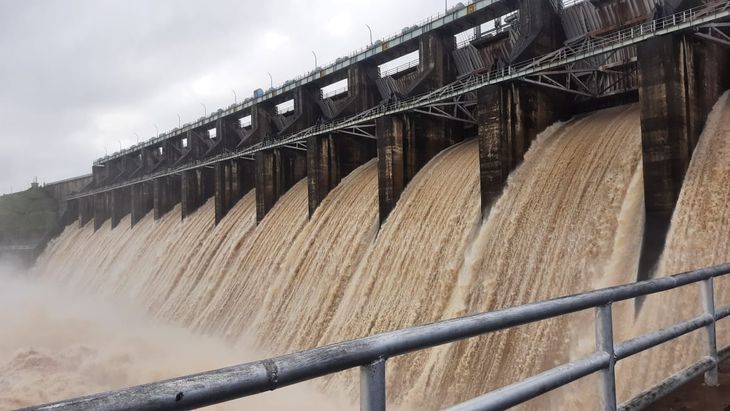 MP Hoshangabad Rainfall News; Narmada River Water Level Increased, 9 ...