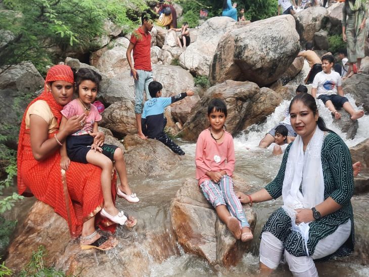 Pushkar Valley Rainfall Photos; Ajmer Anasagar Lake, Waterfalls Photos ...