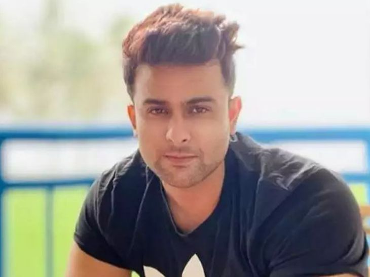 Sanket Bhosle sang 'Kesariya' song in the voice of Ajay Devgan and ...