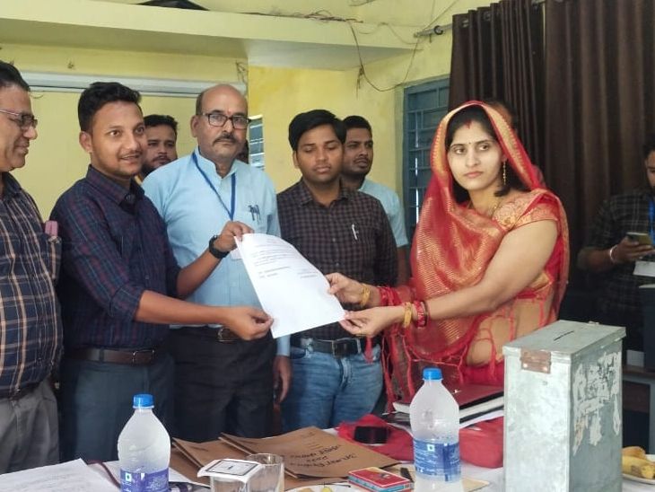 Ruchi Thakur became president unopposed, BJP's Archana Sunil Porte and ...