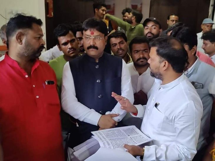 All India Balai Federation gave a memorandum demanding action on the ...