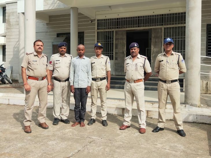 Grandson had killed the grandfather by attacking him with an ax ...