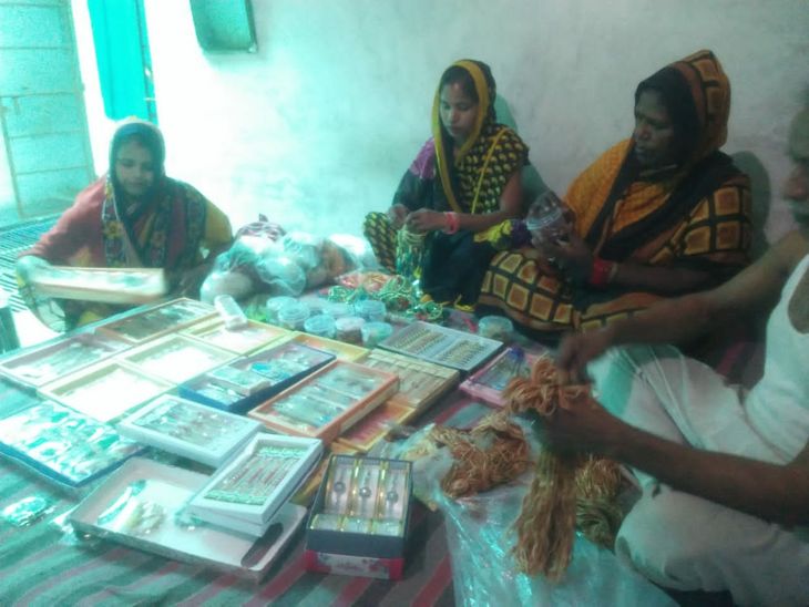 Neha of Hasanganj made 12 women self-sufficient in the town by teaching ...