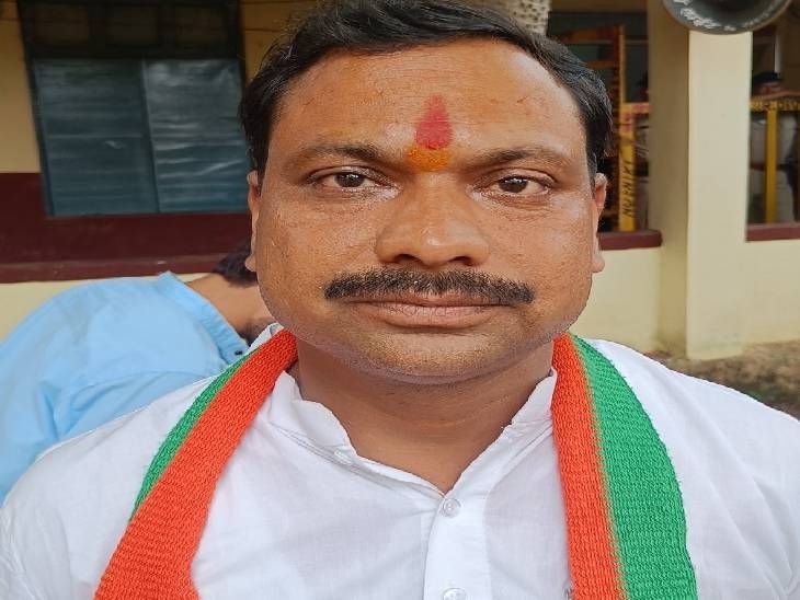 BJP occupied the municipality, Vinod Sahu became the president ...