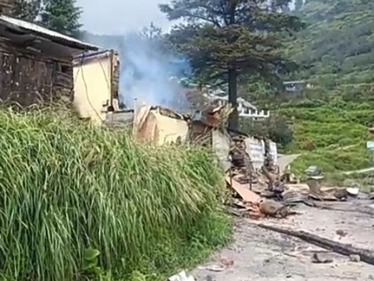 Cylinders caught fire in Shimla's Kalbog | सिलेंडर के धमाकों से दहला ...