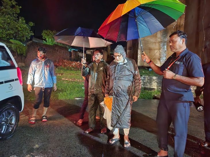 Keathan River flooded due to torrential rains, people ran away from ...