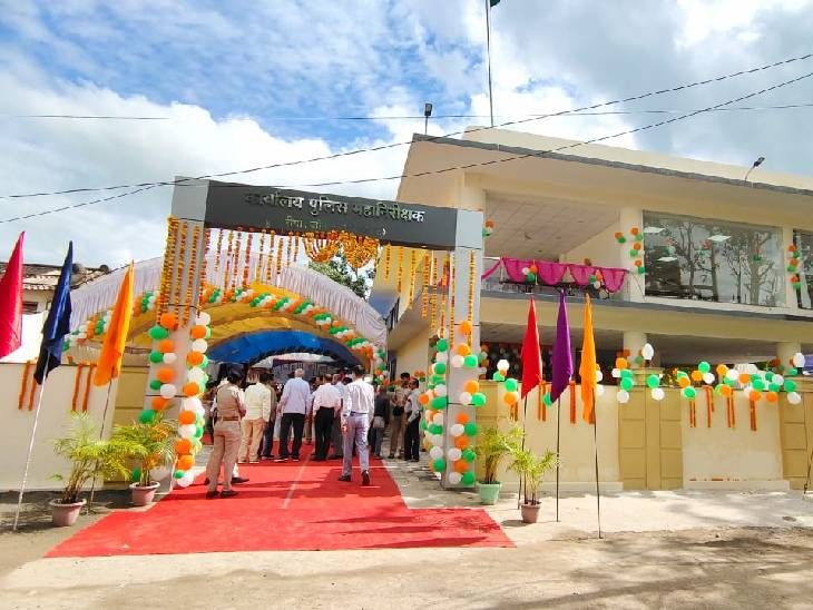 Inauguration of newly constructed IG office, Bichhiya and Panwar police ...