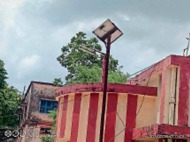Rural roads of the district will now be illuminated with milky lights ...