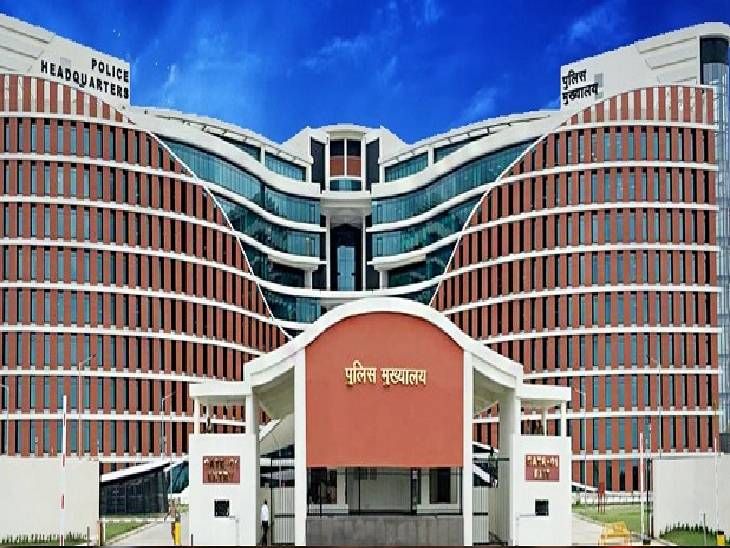 PTC is posted in Sitapur, IRS officer brother Shashank has been ...