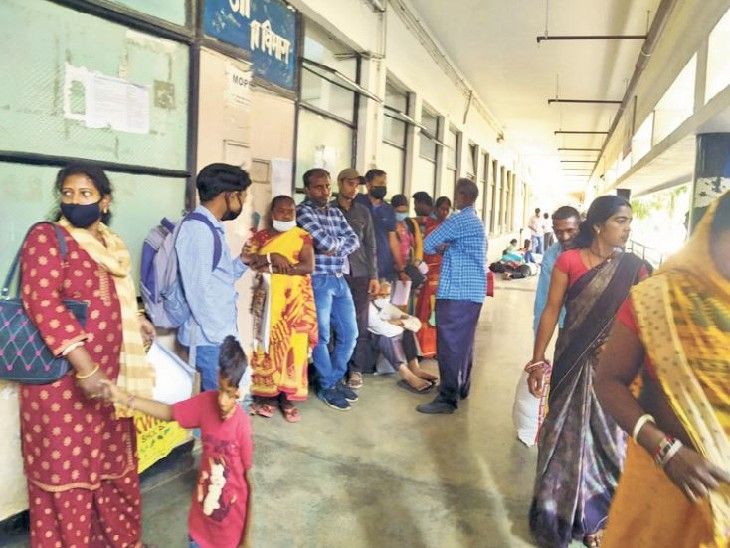 There will be a ban on prescribing branded medicines of doctors in RIMS ...