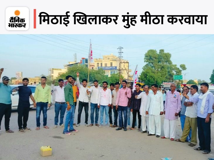 Students of SFI organization celebrated the joy of victory | चुनाव ...