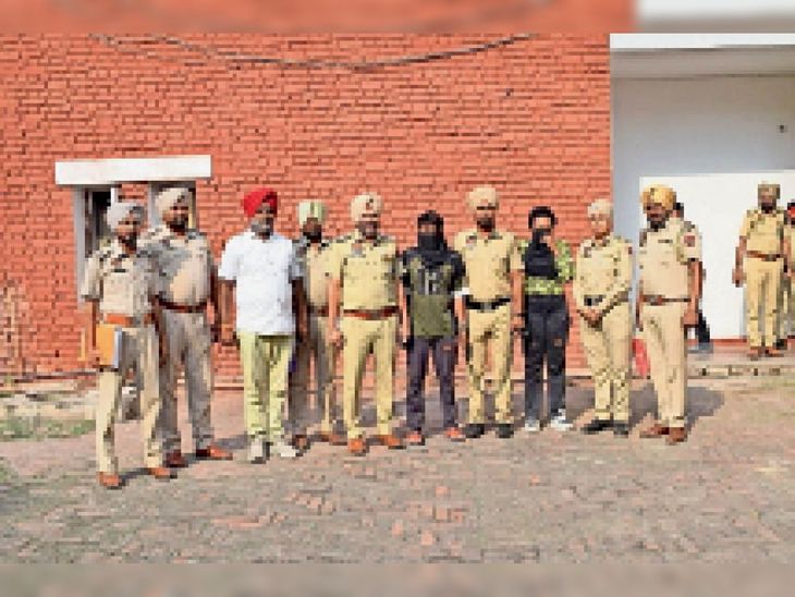 Success caught in the trap of police, called Dhilwan from Noida, luring ...
