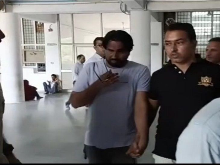 Karnal News, Vigilance team recovered Rs 19.93 lakh of bribe from the house of accused JE ...