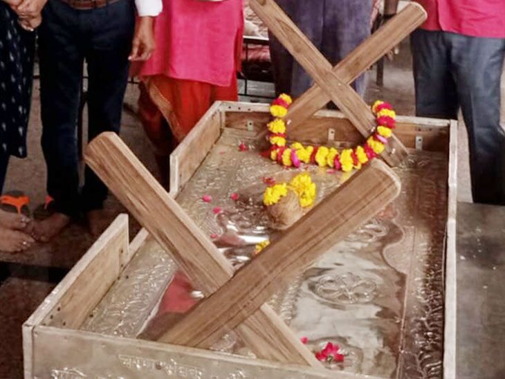 Devotee made new palanquin made of 16 kg silver, ride will come out on ...