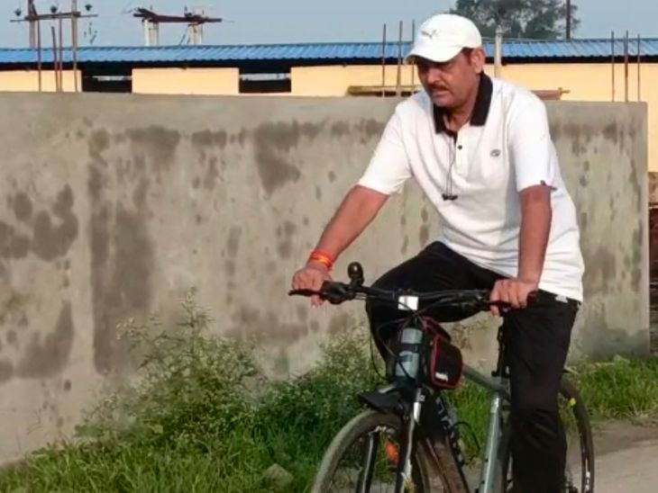 Roam more than 25 kms everyday, early morning the public court takes ...