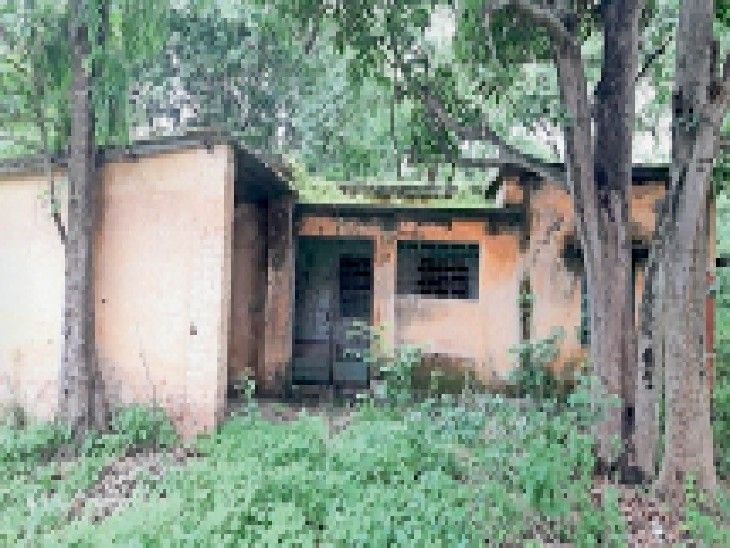 47 years ago in 1975-76, the BDO house built by the Bihar government ...