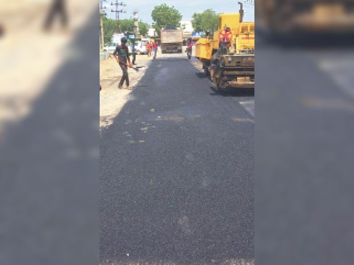 Repairing of broken roads started, filling the pits and laying asphalt