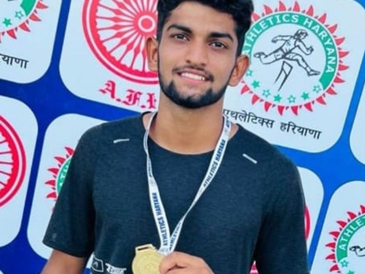 Bhiwani's Ayush Tanwar won gold in pole vault | भिवानी के आयुष ने पोल ...