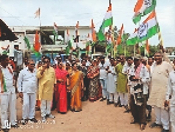 Puraina - India Jodi Yatra taken out from Khapri to Balodabazar ...