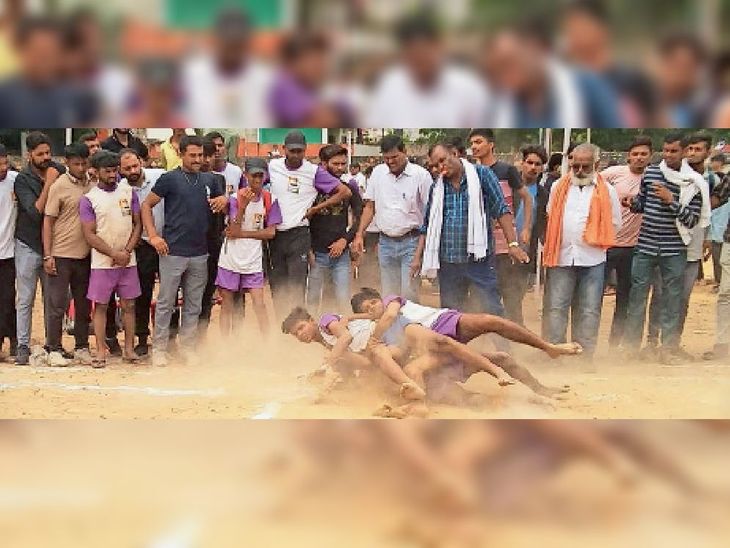 In Kabaddi, the teams of Gavadi, Ratanpura, Kasir, Santhali, Niwaria ...