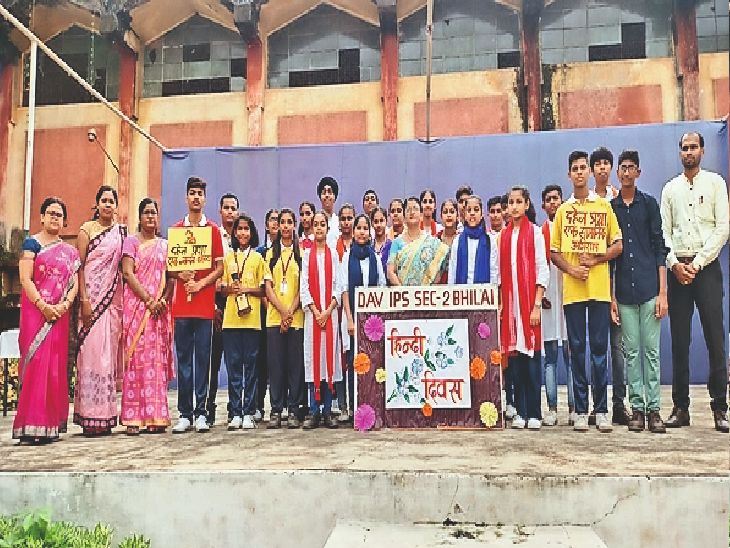 Prof. Ghosh said- Our education, skills are getting weak due to ...