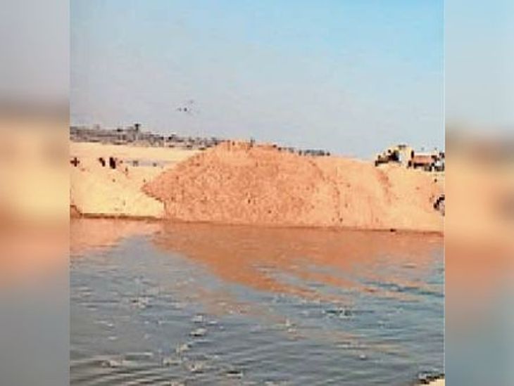 17 sand ghats built in 1262 hectares of Sone, auctioned for 5 years ...