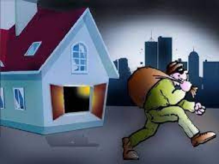 Family members went to in-laws, thieves entered the house