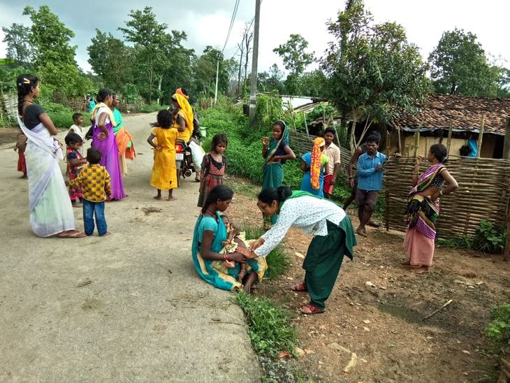 Villagers of remote areas of Lanji were tested, malaria and other ...