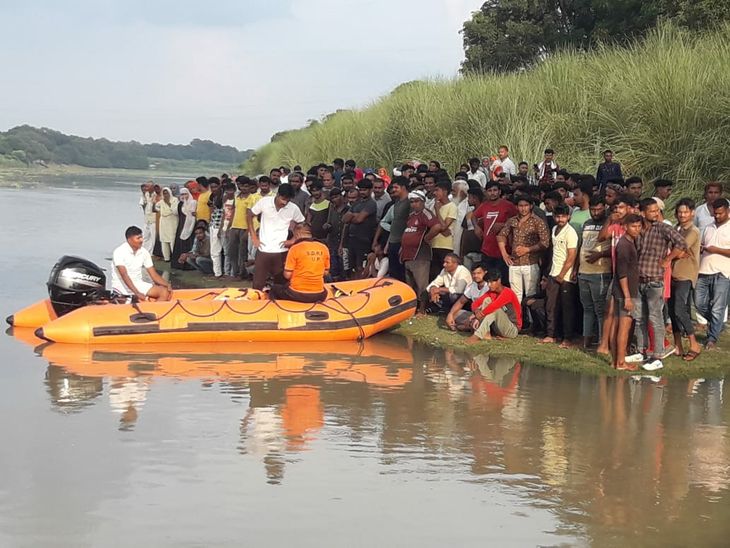 The search for another friend continues; Went fishing in Gomti river of ...