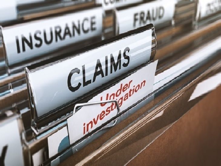 Order to pay compensation of five thousand rupees to the insurance ...