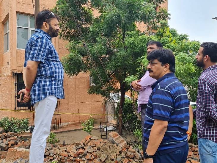 How the fallen wall authority started investigation On the first day ...